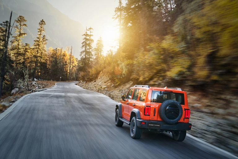 Tank 300 HEV: Power for Any Adventure | GWM Caribbean